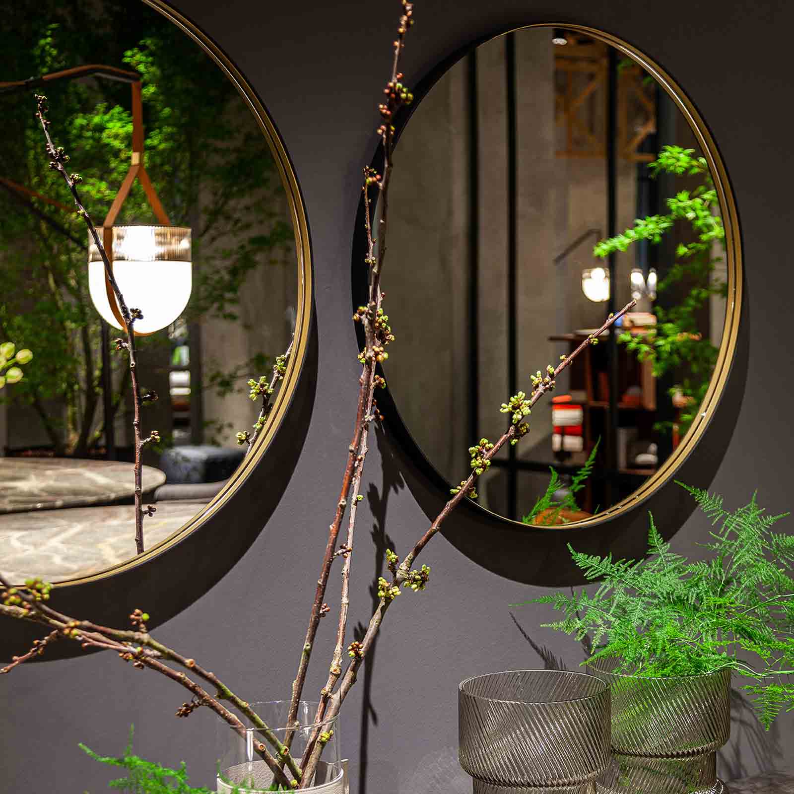Round Mirror REN by Neri&Hu for Poltrona Frau. Shop on Design Italy