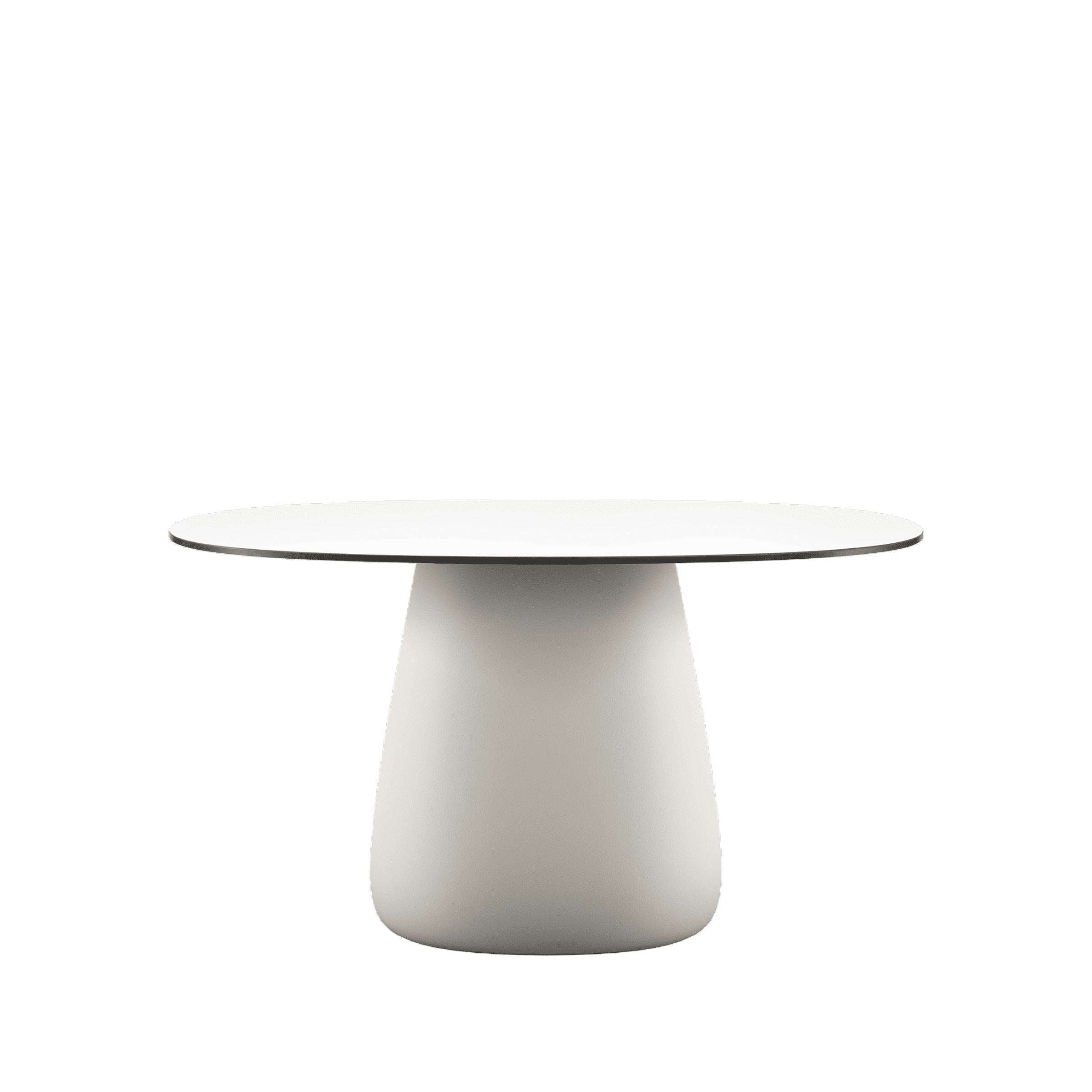 Matbord COBBLE från Qeeboo. Handla på Design Italy